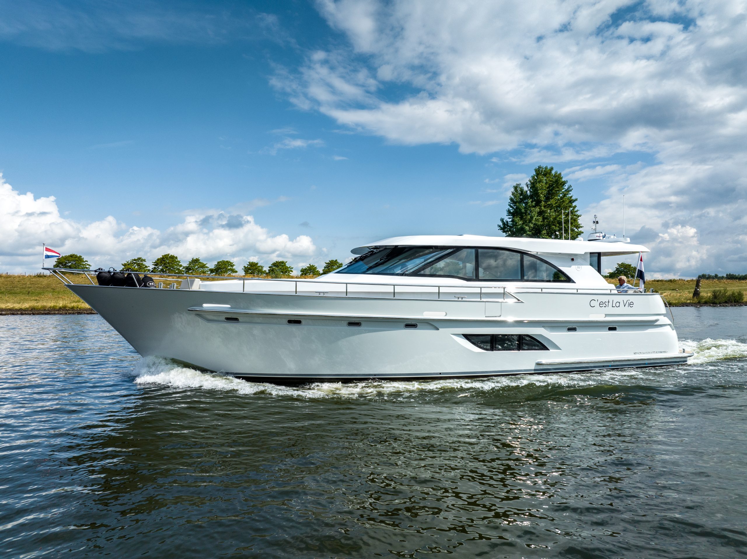 Executive 1700 MK2 - Van den Hoven Jachtbouw